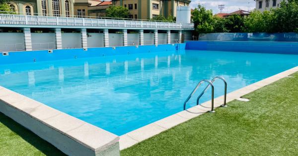 Ultimi lavori alla piscina Ex Enal - La Sesia