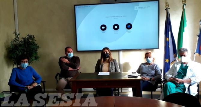 "Vaccinatevi, il Covid starà tra noi ancora per anni" - La Sesia