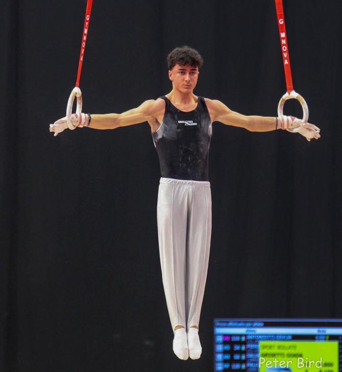 Ginnastica artistica: un infortunio "frena" Andrea Florio - La Sesia