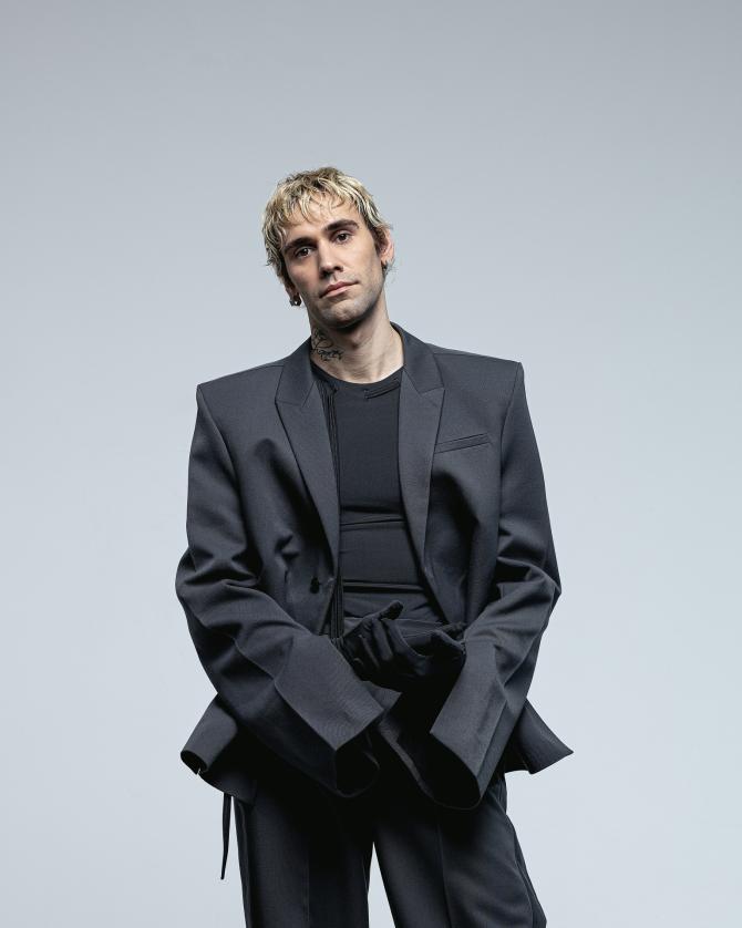 Mr. Rain: da "Carillon" fino a "Supereroi" - La Sesia