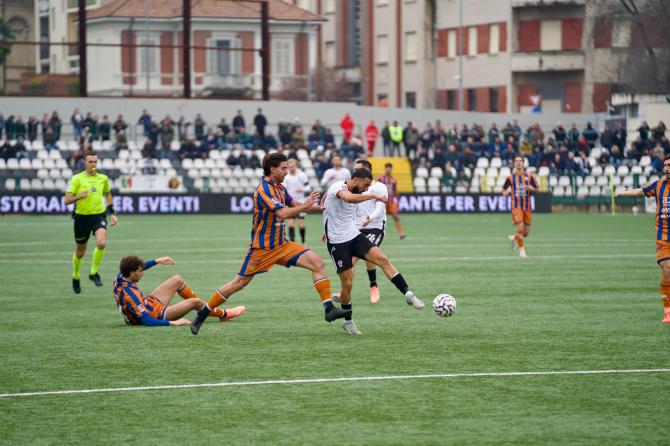 Pro Vercelli–Brescia, pari senza reti: equilibrio e nervi al Piola - La ...